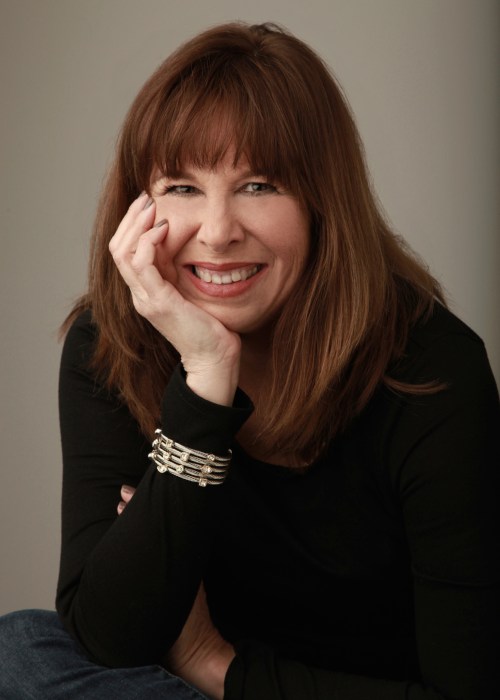 A Big Mooncake for Little Star/Otis & Will Discover the Deep | Hachette ...