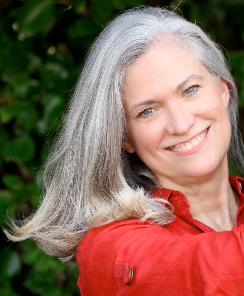 L.M. Elliott | Hachette Book Group