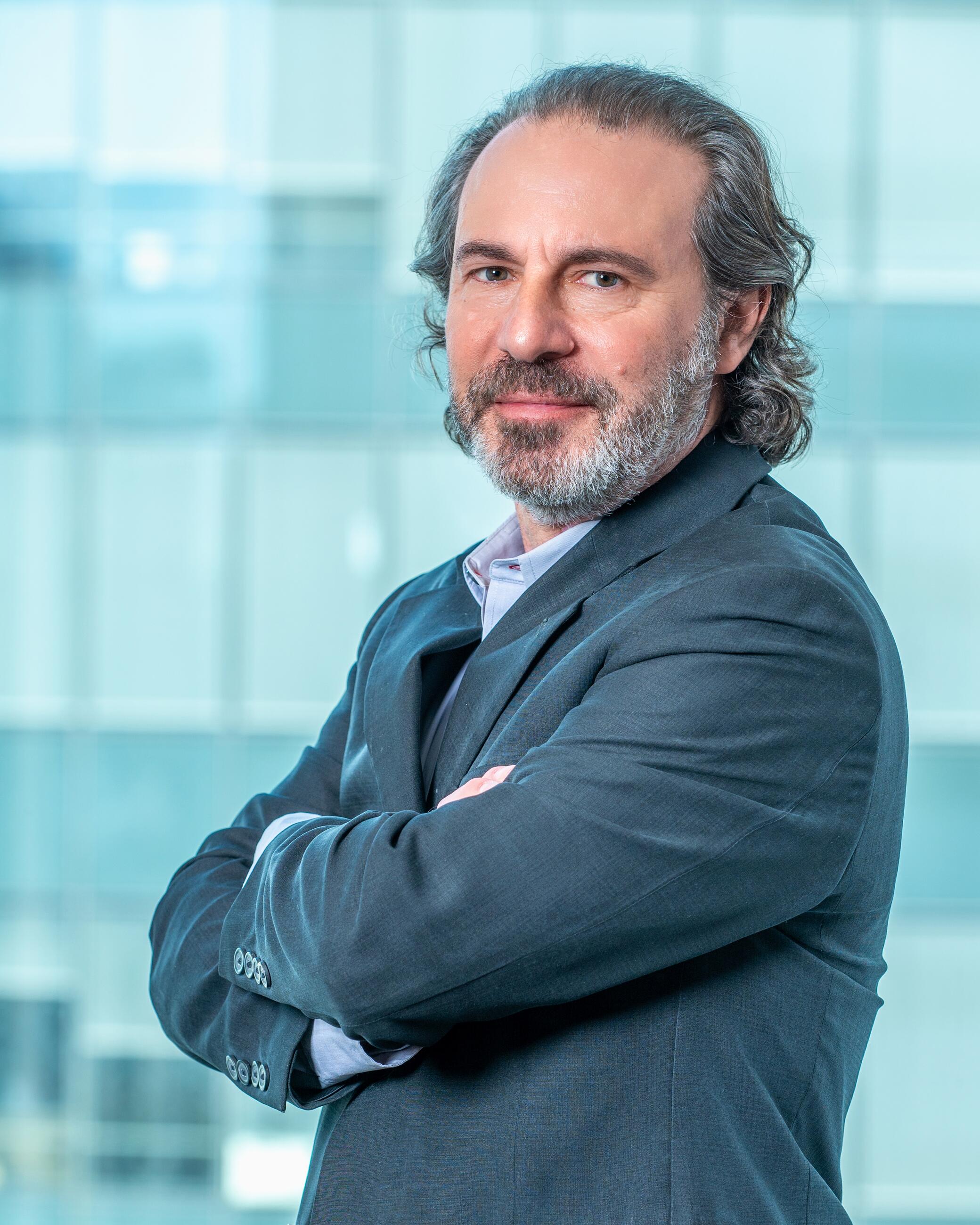 Dean-David Schillinger, MD | Hachette Book Group